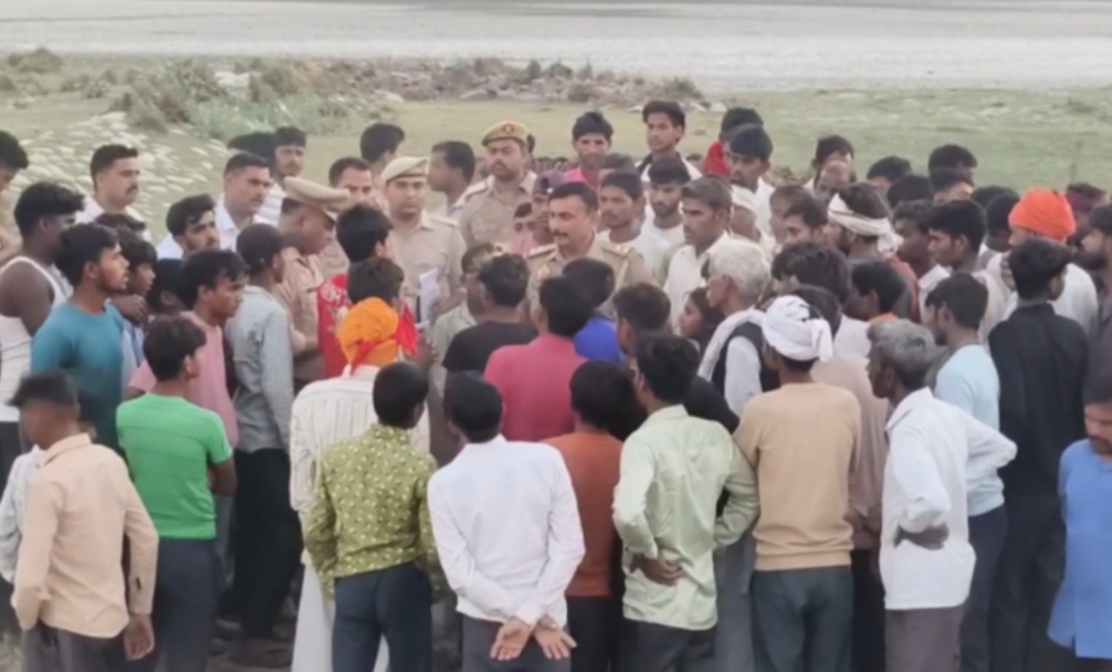 गंगा में नहाने गए तीन बच्चे गंगा में डूबे एक की मौत दो की तलाश जारी ...